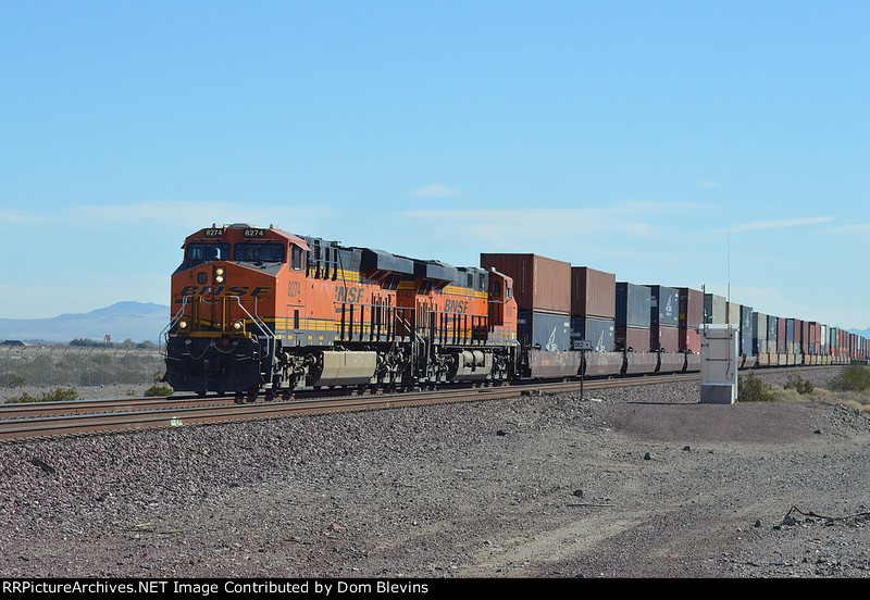 BNSF 8274